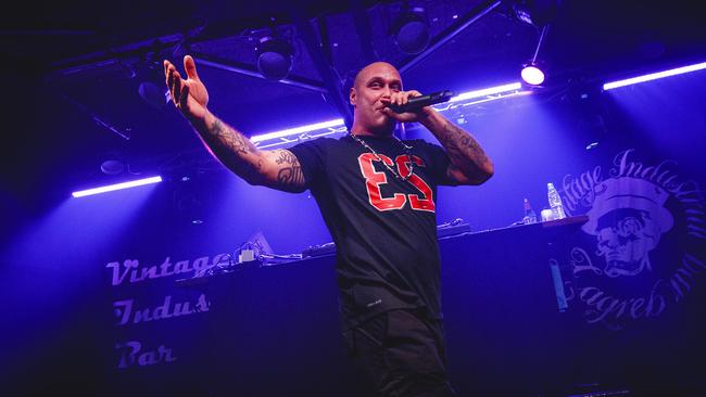 Video: Stoka @ Tvornica Kulture - Blackout Hip Hop