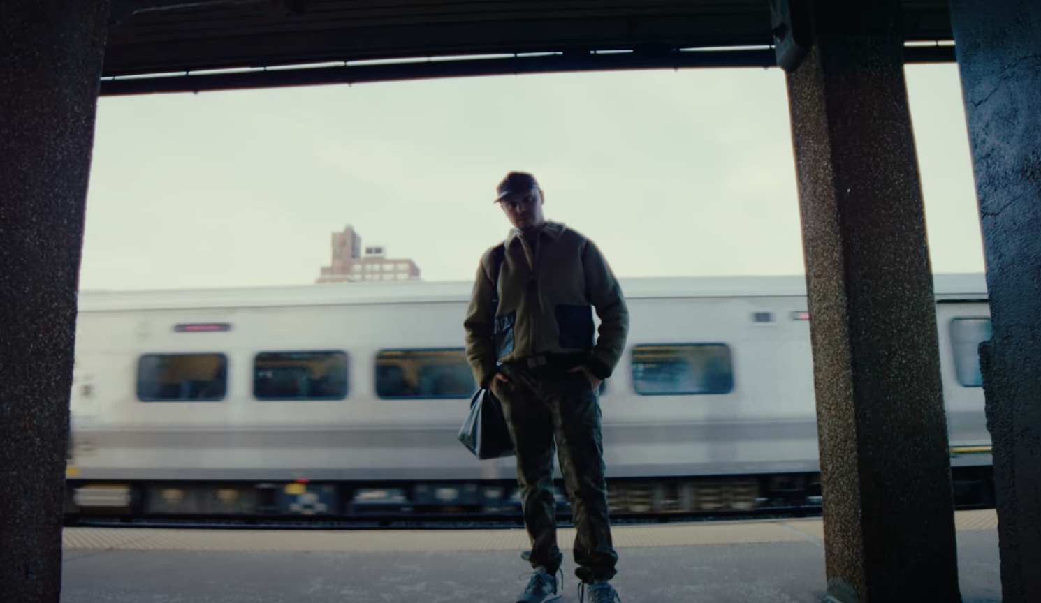 Superbad Solace – Throwing Fits - Blackout Hip Hop