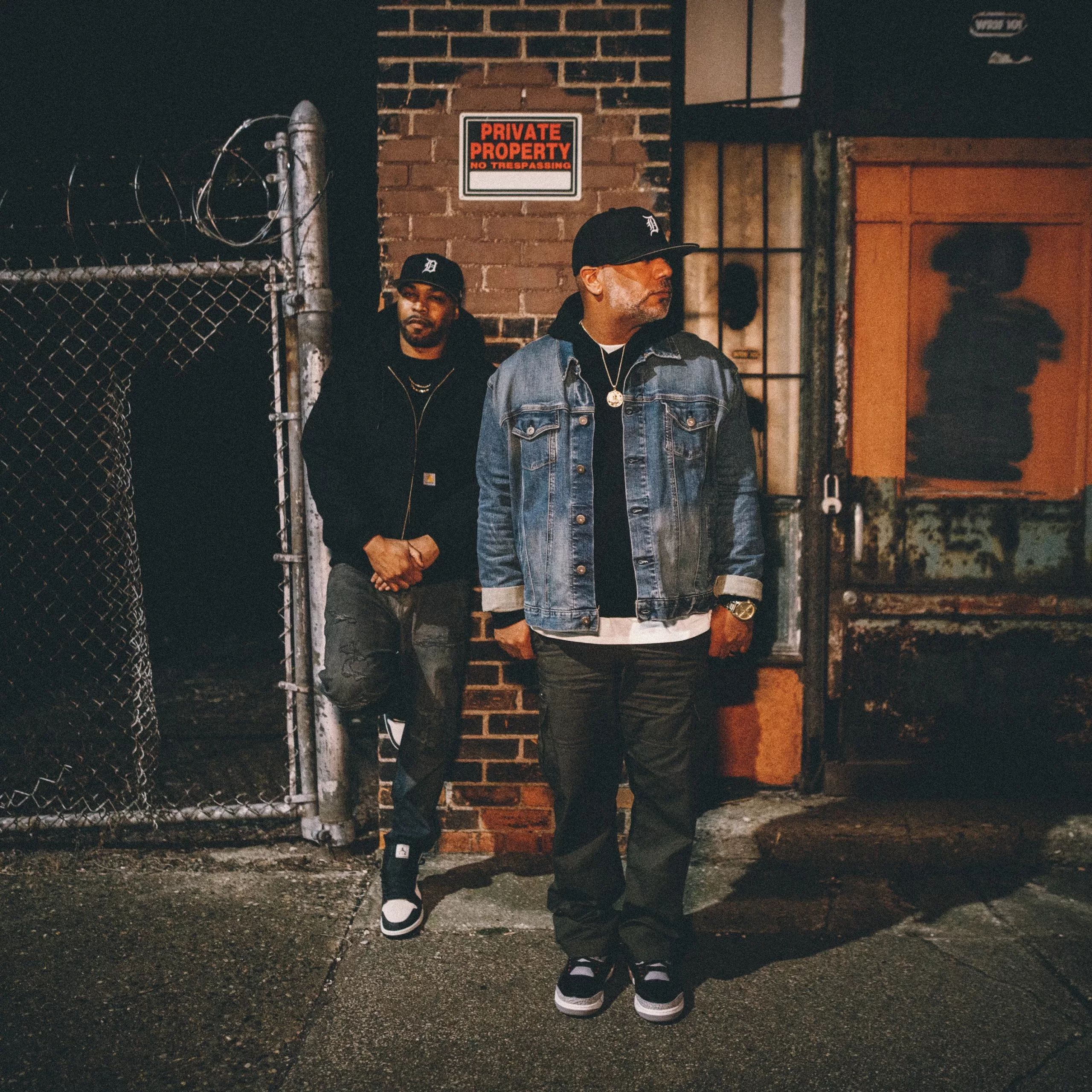 Apollo Brown & Ty Farris – Flawless Victory Feat. Top Hooter - Blackout ...